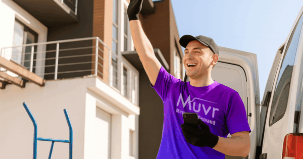 Got an Oversized Table in Los Angeles, CA? | Muvr